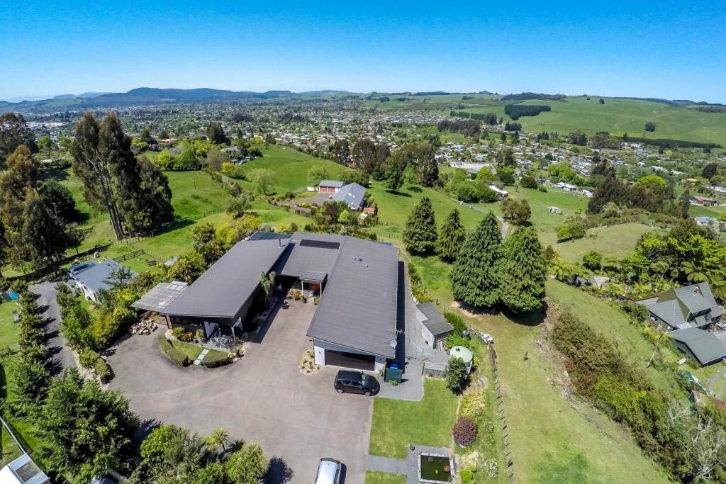 City Lights Boutique Lodge, Rotorua | kimkim